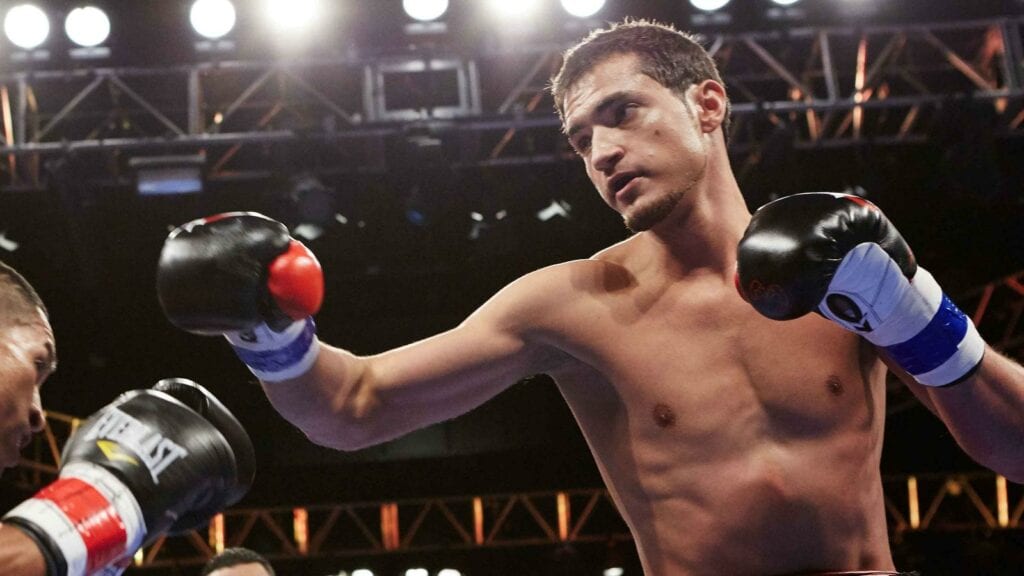 Perrella impressive against Dolton - Big Fight Weekend