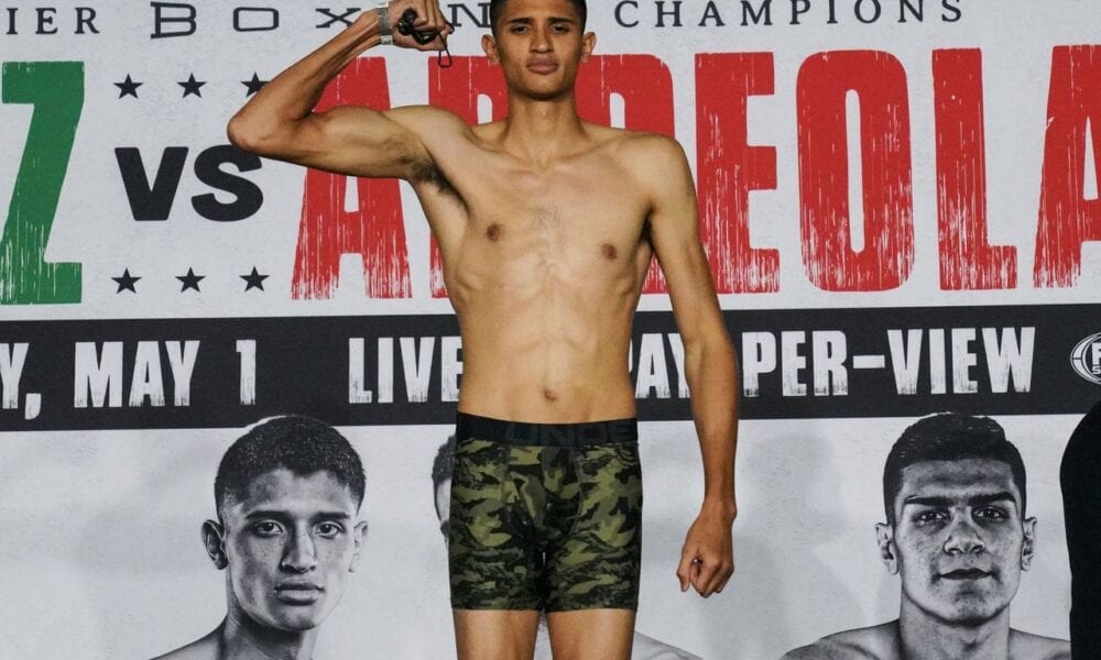 Sebastian Fundora in Action on Davis-Cruz - Big Fight Weekend