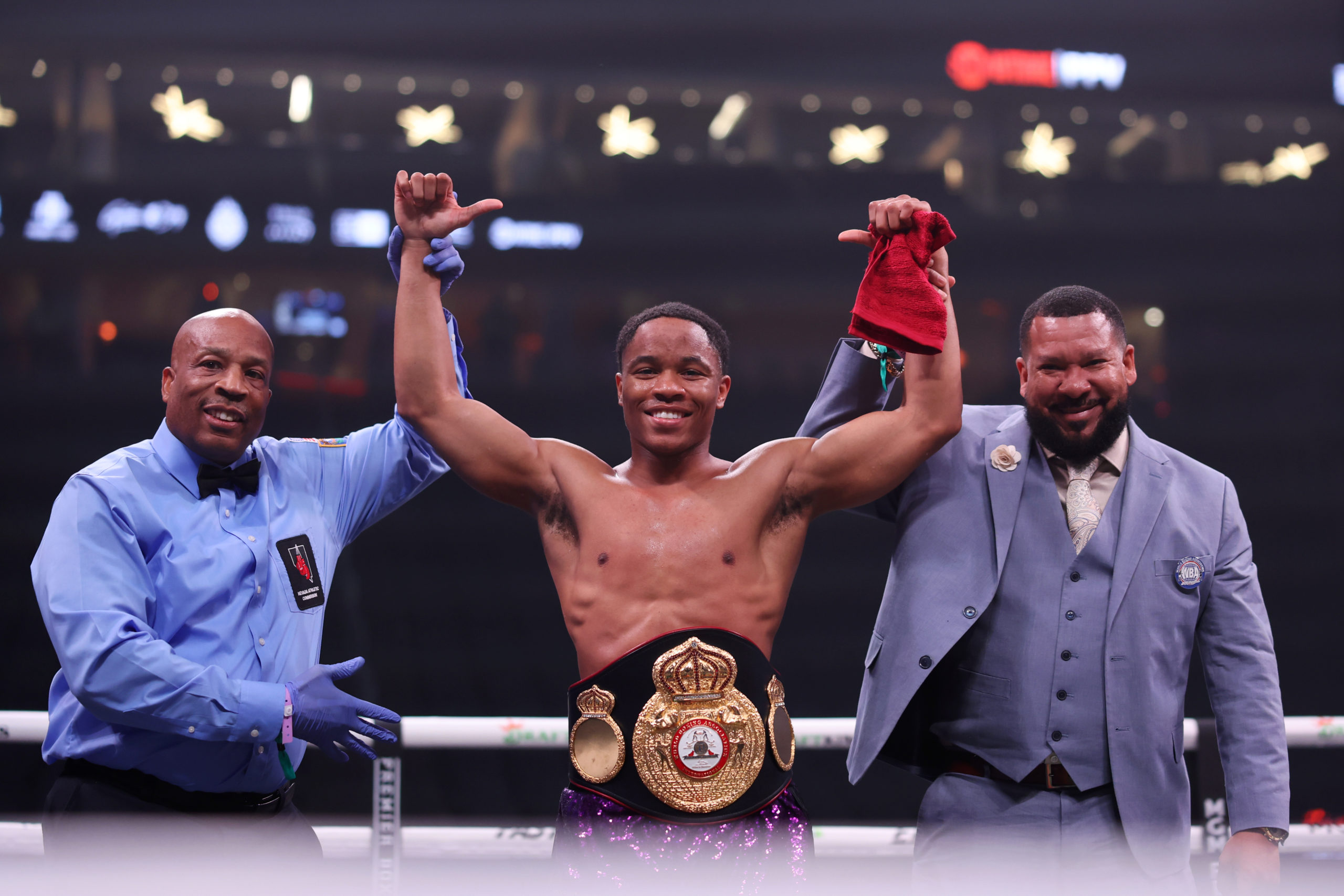 Floyd Schofield Dominates Haskell Rhodes For Easy Win - Big Fight Weekend