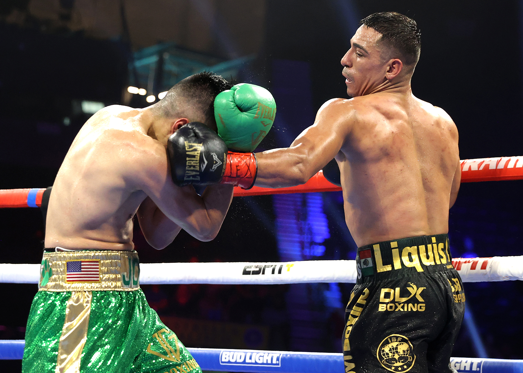 Luis Alberto Lopez Dominates In IBF Defense - Big Fight Weekend