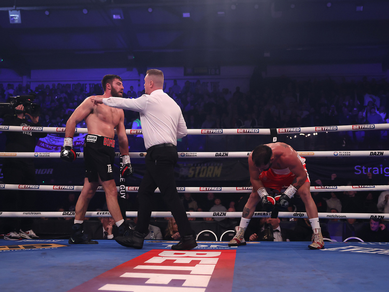 Pat Brown vs. Federico Grandone: 'Bomber' Explodes in Debut