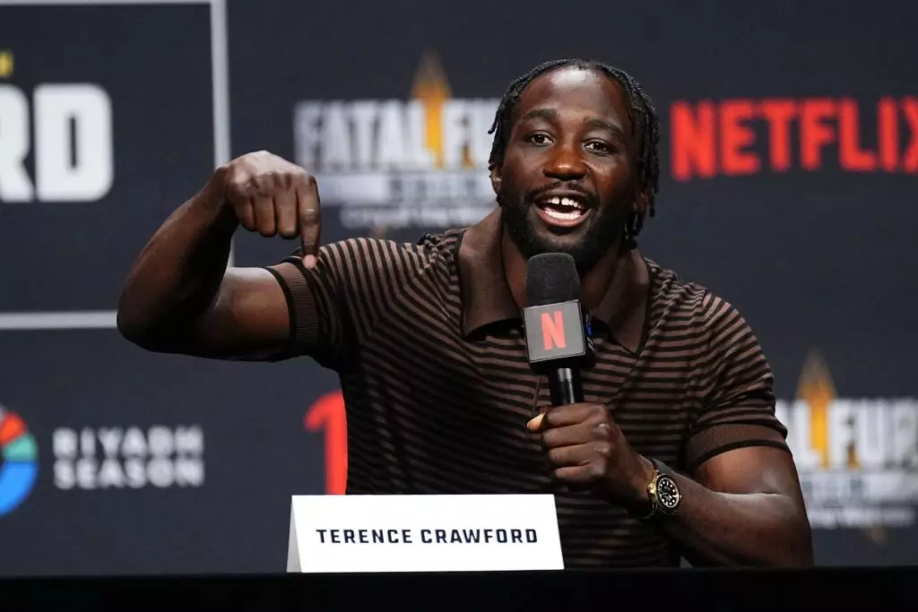 Terence Crawford Strength Coach Sends Brutal Warning to Canelo Alvarez Ahead of September 13